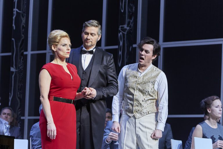 Eugen Onegin Dortmund Tina Lanik